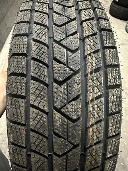 zimniy r18  captiva cherry jetour