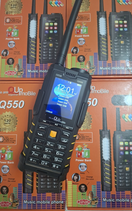 Mutloqo yengi Q550 telefon full