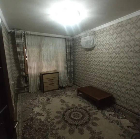 Продаётся на Кушбеги 2в3 Комнатная не торец ор р Азия маркет