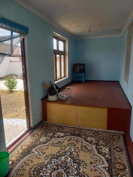 Участка котежд hovli