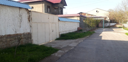 Uchastka 6.5 sotix Qibray.