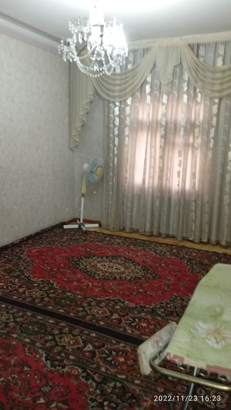 Продаётся Сергели-5. 4 / 5 / 9 чистая метро 2-бекат. Все раздельно.