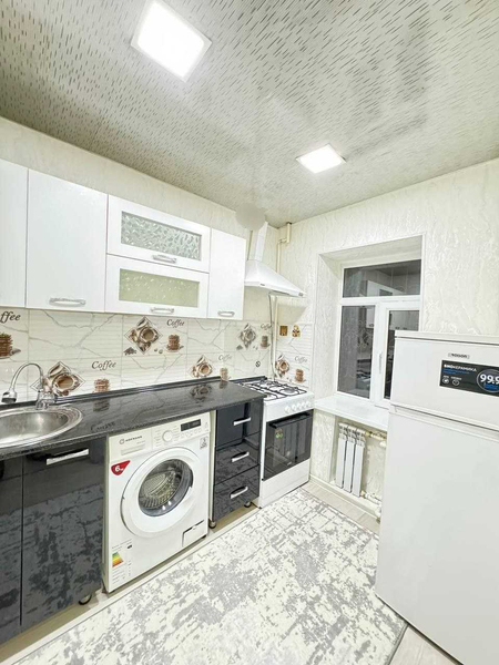 V4592 2/1/4 Чиланзар 1кв Ор.р: Голден Хоус 66 школа 52м2 Евро ремонт