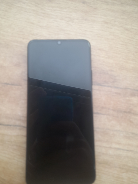 Huawei y70 4/128