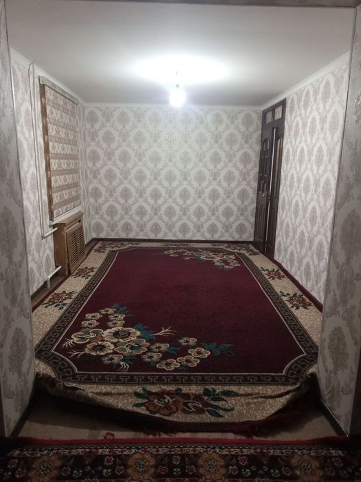 Квартира кизларга