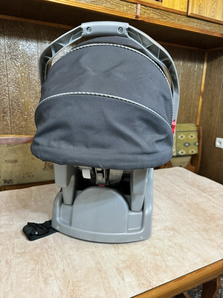 Детская автокресла GRACO от 0 до 1 года Б/У из Америки