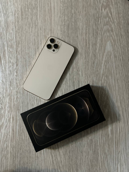 IPhone 12 pro max, память 512