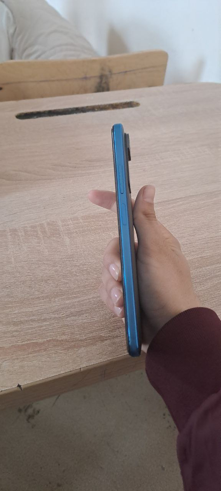 Tel:Redmi note 11 s
Pamyat:128/12
Kar dak:full
Narxi:2500 galishamiz
T