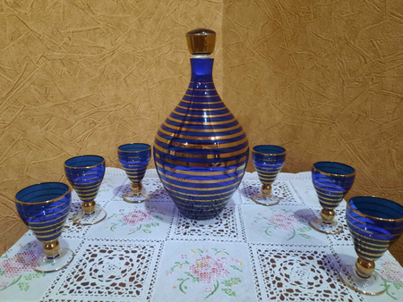 Винтажный графин и 6 рюмочек,  Чехословакия, Богемия