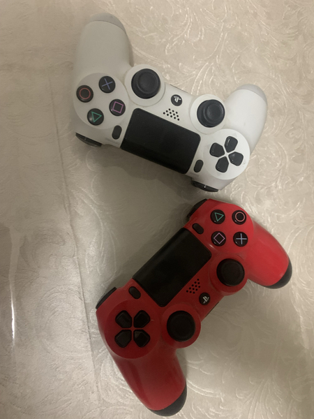 Playstation 4Pro 1TB