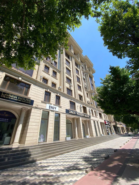 Продается 3х комнатная квартира,ЖК Дипломат,ор-р Пос-во России,134м2
