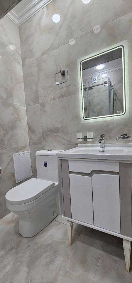 Чиланзар  2-квартал   .3/3/4.   кирпич   65м²