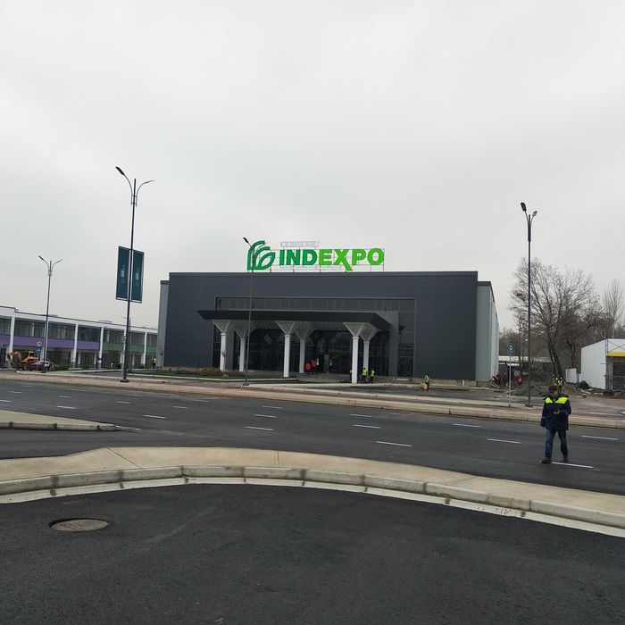 Магазин в Ташкент Индекс 19 квадратных метров Парфюмерия