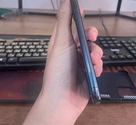 Iphone 11 pro max hollati chotkiy