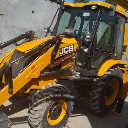 Аренда JCB 3DXS экскаватор погрузчик (2 штук есть)