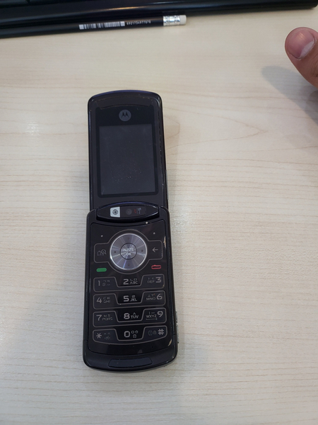 Продаётся motorola v13