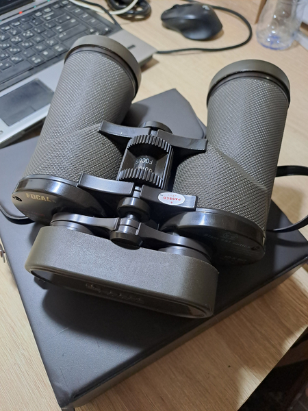 Продам японский бинокль focal 10 x 50. Made in Japan.