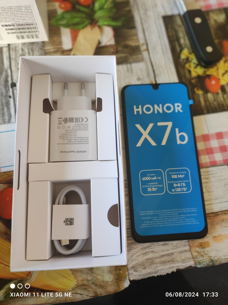 Honor x7b 8/128 gb