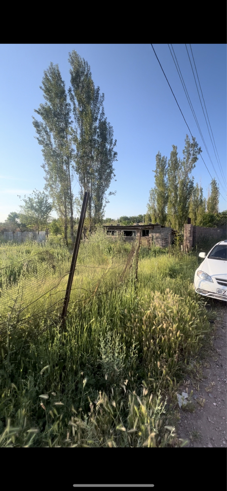 Srochna dacha sotiladi 6000$ 6sotix quru yer