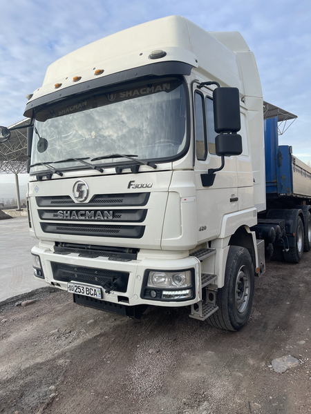 Продается тягач заводской газ 2021 год прицеп 2006 год заводской газ