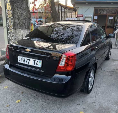 Продам свой автомобиль Chevrolet Gentra черный автомат 2021