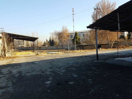 Янгиюльда 69сотих ва 1040кв нотурар жой сотилади