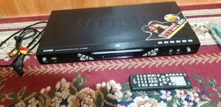 DVD player Vitek