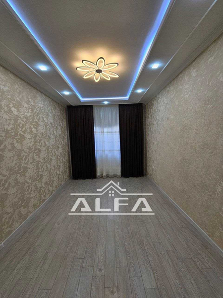 2 xonali 68m² 3-qavat sotiladi.