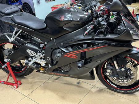 Yamaha R6 2009 год идеал очен много тюнинга