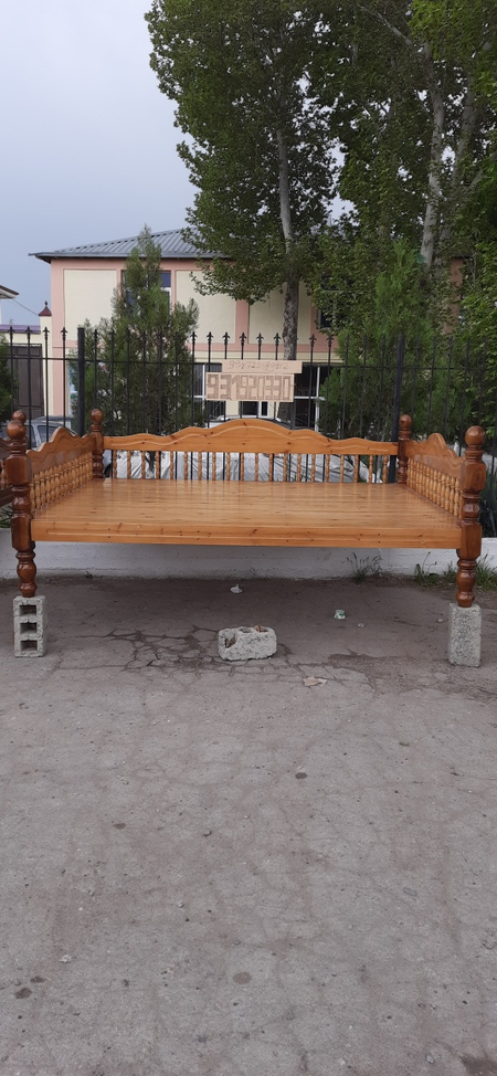 Кровать тапчан,чорпоя, сури.  Krovat tapchan, chorpoya, so'ri