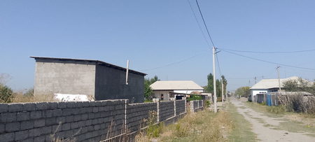 Ховли срочно сотилади