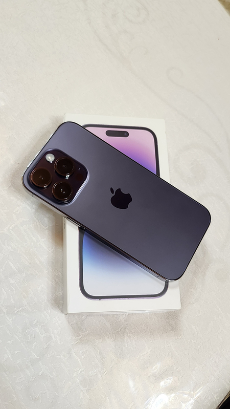iPhone 14 pro. 128GB. LL/A