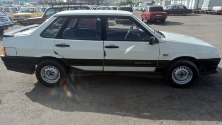 Lada 21099 srochna