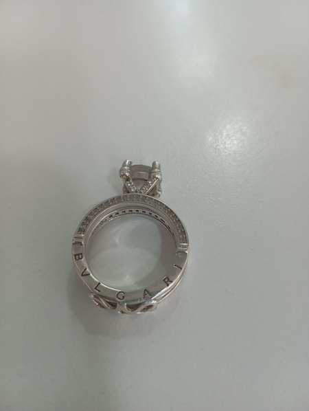 Кольцо серебрянное от компании Bulgari
