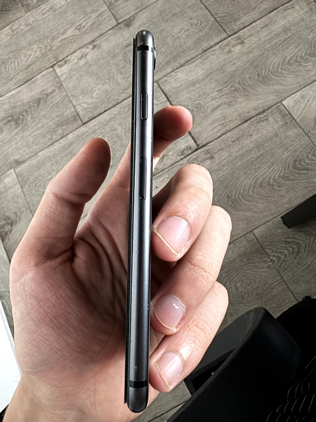 iPhone 8 64 GB korea