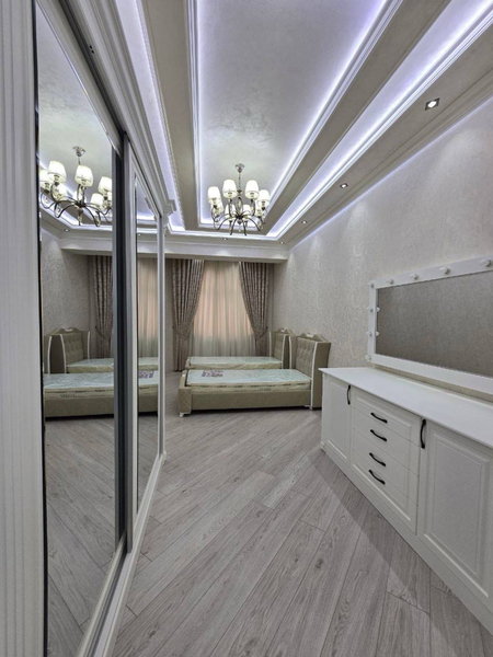 Продается 3 ком. Квартира площадью 118 кв.м. По ул. Гагарина ор. Мчс