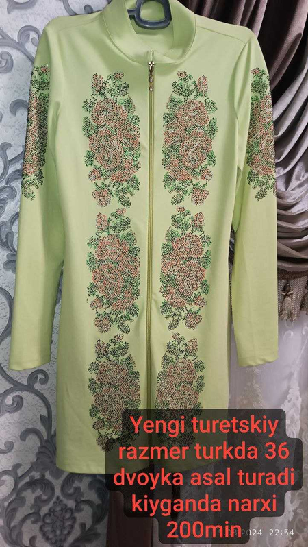 Янги кийимлар сотилади