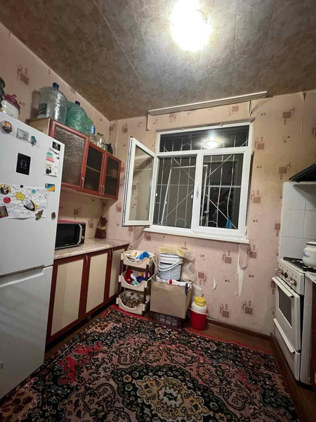Юнусабад 17 квартал 2/2/5 продаётся квартира