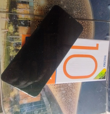 Tecno 10 spark uz
