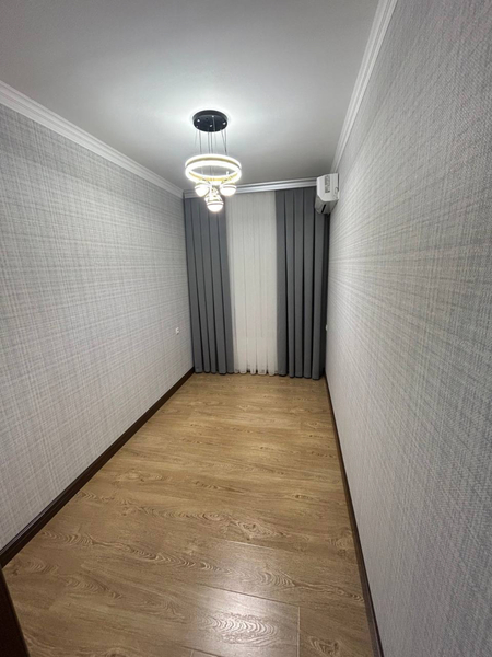 Продается квартира  Дружба народов  Алмазар, ор-р 90 школа