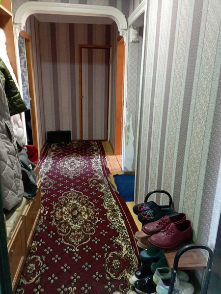 3 хоналик уй сотилади 3 этаж
