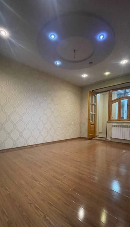 ~Шайхантохур. 2/4/4.Ремонт: хороший ._Ориентир: метро Тинчлик