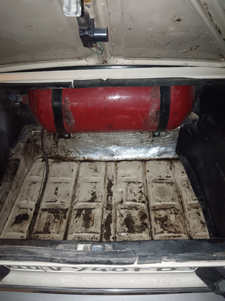 Vaz 2106 srocna sotiladi