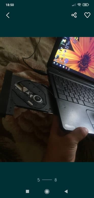 Toshiba noutbuk srochno sotiladi