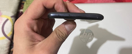 Samsung Galaxy A 51 Ideal faqat ekran rasmdaka ozroq chiziq tushgan