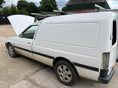 Ford escort 55D van yuk furgon