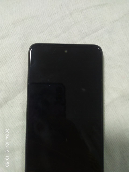 Telefon aybi yoq karobkalari bor