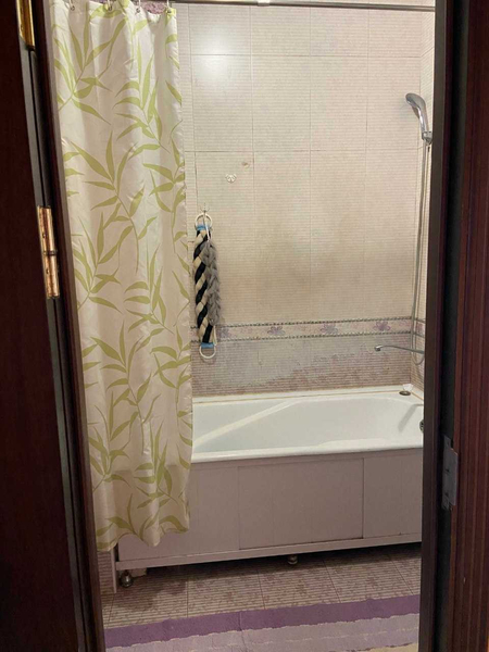 (К116684) Продается 4-х комнатная квартира в Алмазарском районе.