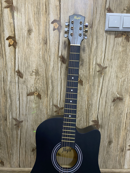 Gitara holati yangi