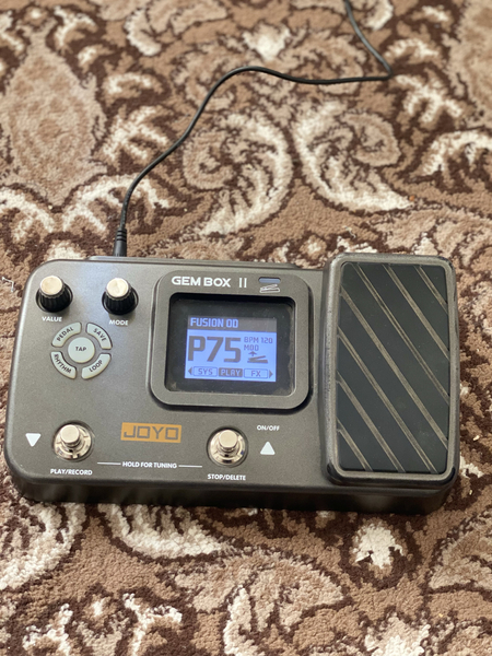Продаю свою электронную педаль.GEMBOX II